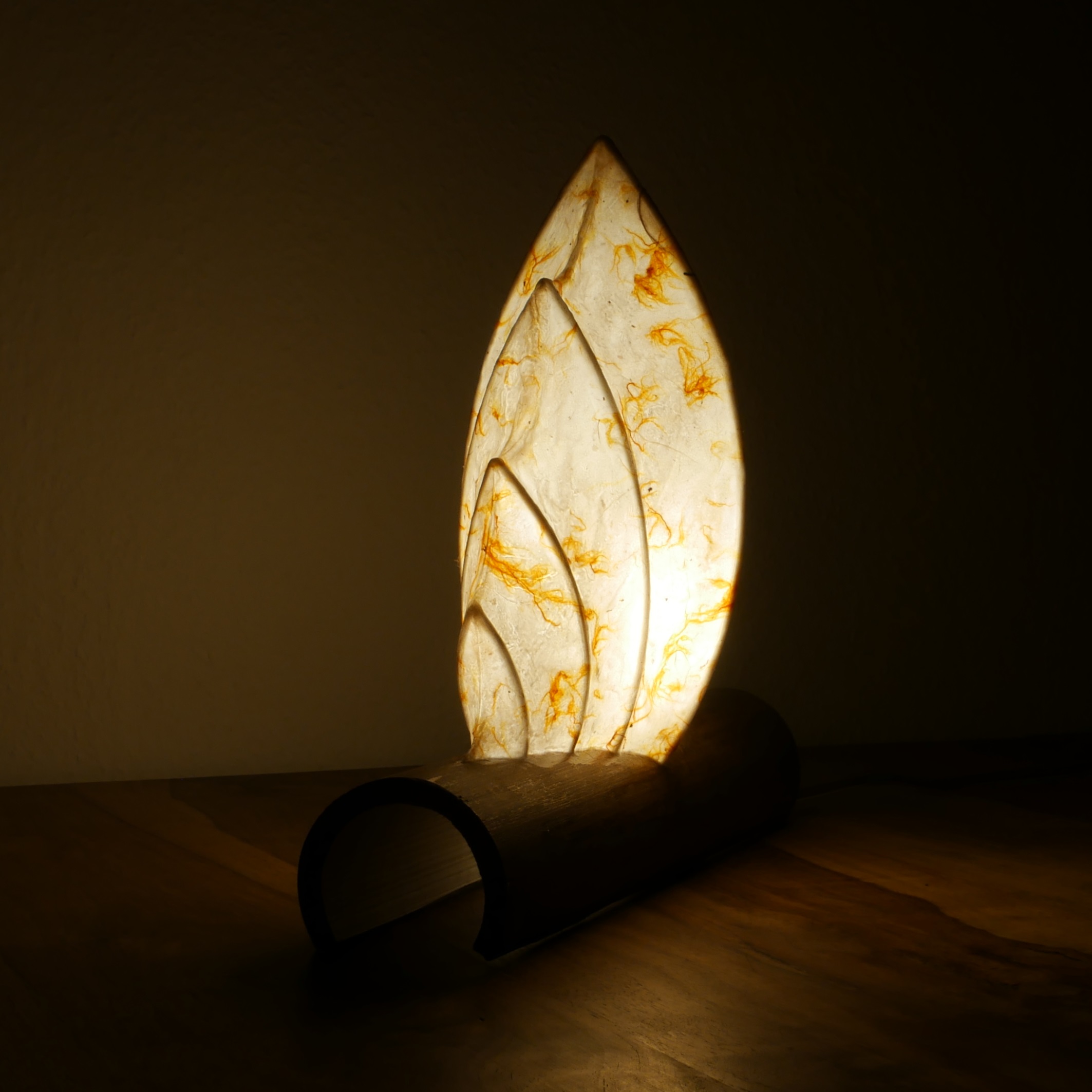 leaf arch_front – glowingwood.net